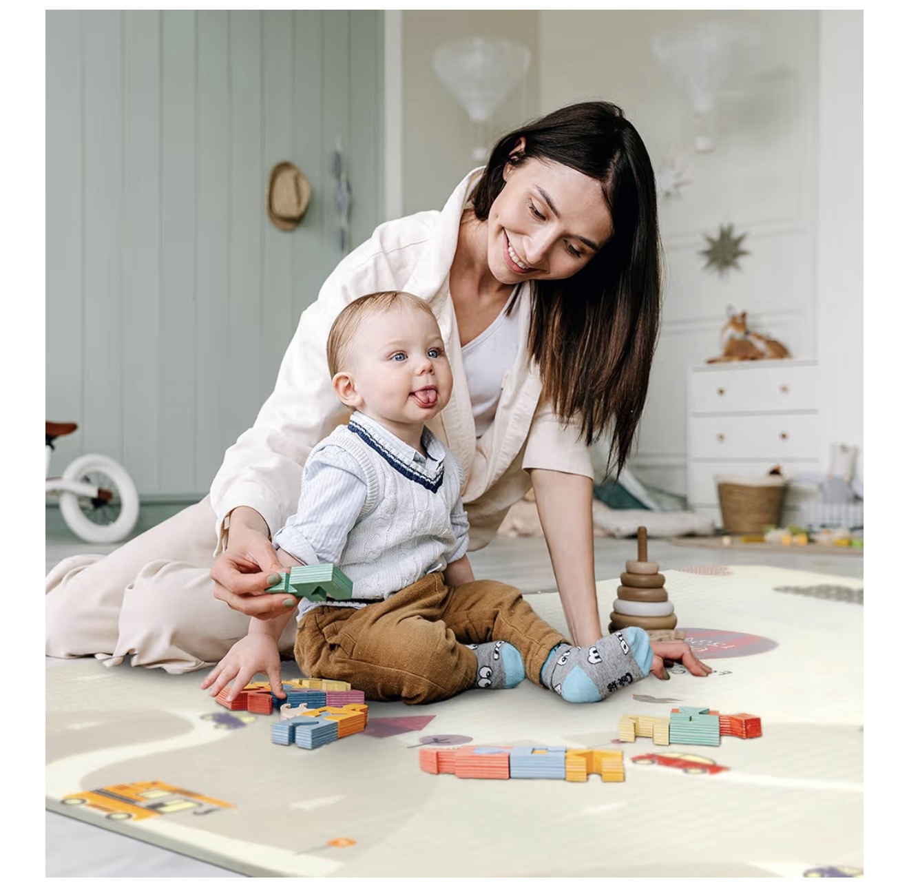 Alfombra de Juego reversible y plegable– Diseño pinos y animales ...